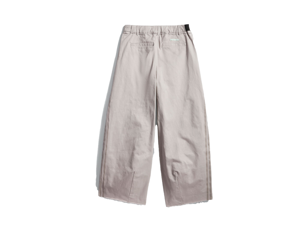 Adidas Bad Bunny x Mercedes x - AMG Petronas Formula One Team Race Pan